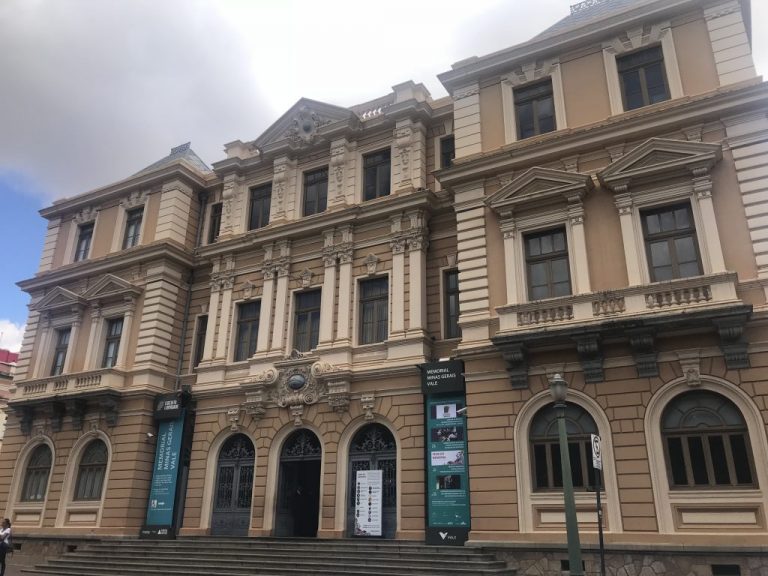 O que fazer no centro de Belo Horizonte - Além da Curva
